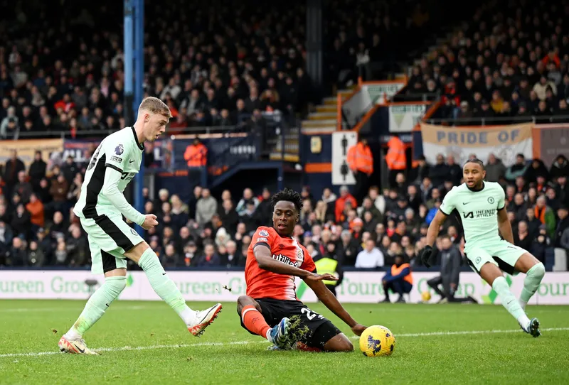 Incredible Cole Palmer tipped to win second Premier League Player of ...