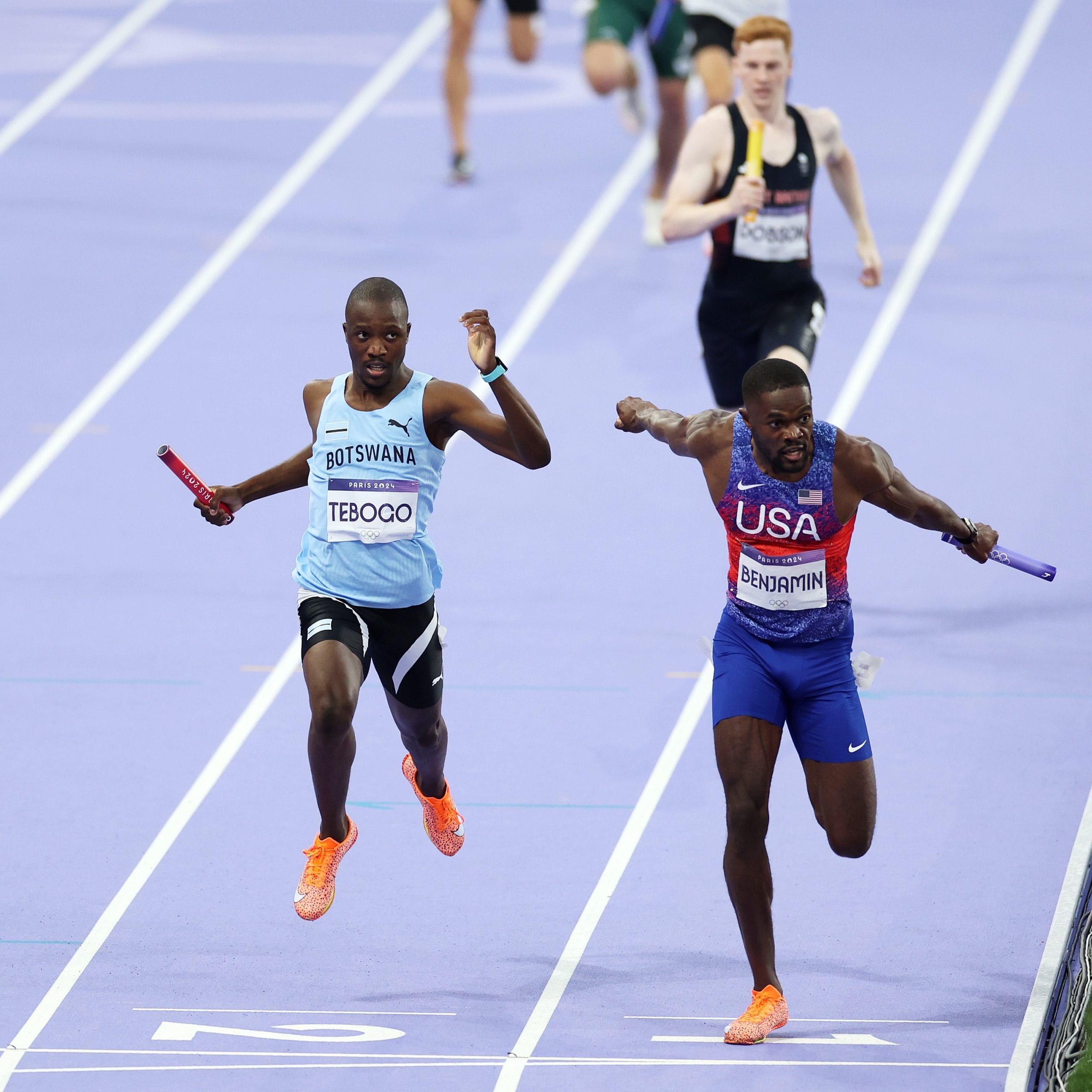 Incredible Tebogo runs incredible 43.03 split leg to lead Botswana to ...