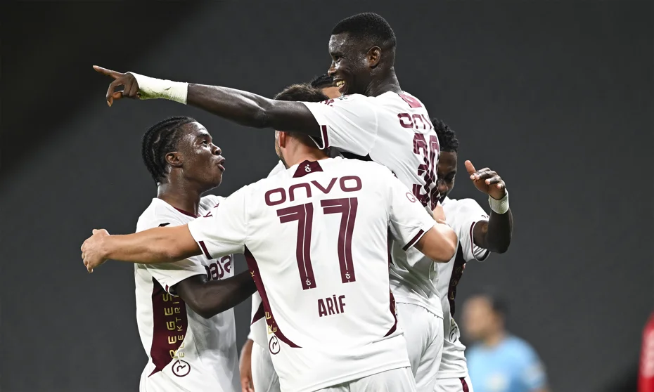 Onuachu moves three goals clear of Osimhen, now joint top scorer in ...